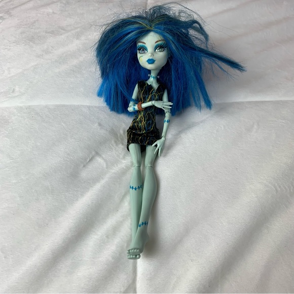 monster high | Toys | Monster High Frankie Stein Freaky Fusion | Poshmark